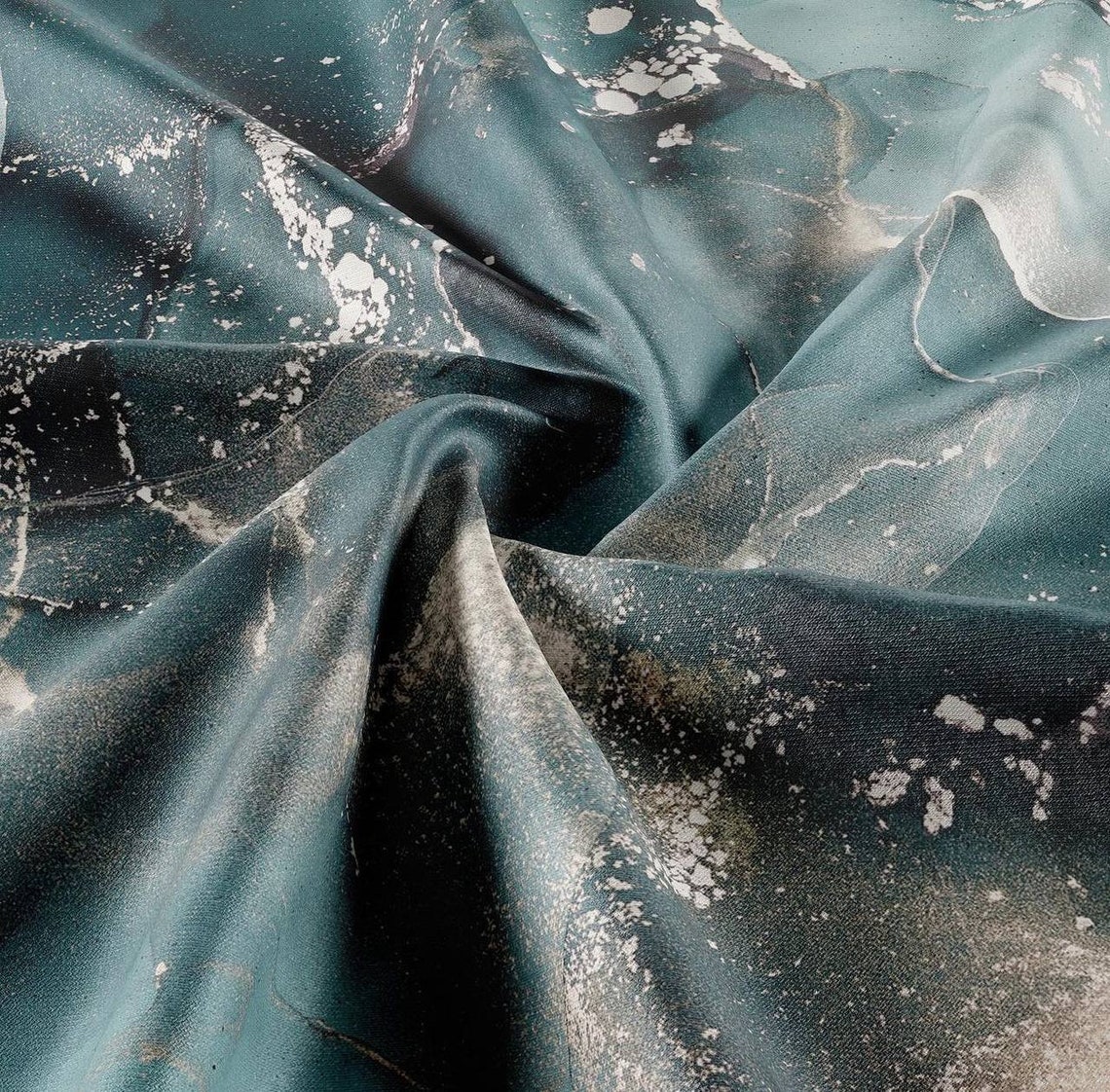 Sublimation Printing on Fabric and Cut Printing on Rolls, Production of ...