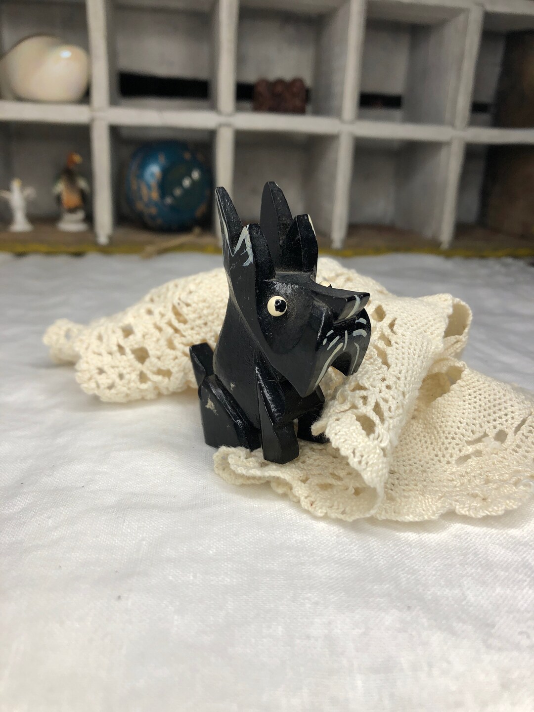 Vintage MINIATURE Hand Carved Scottie Scottish Terrier Black Wood 2.5 ...