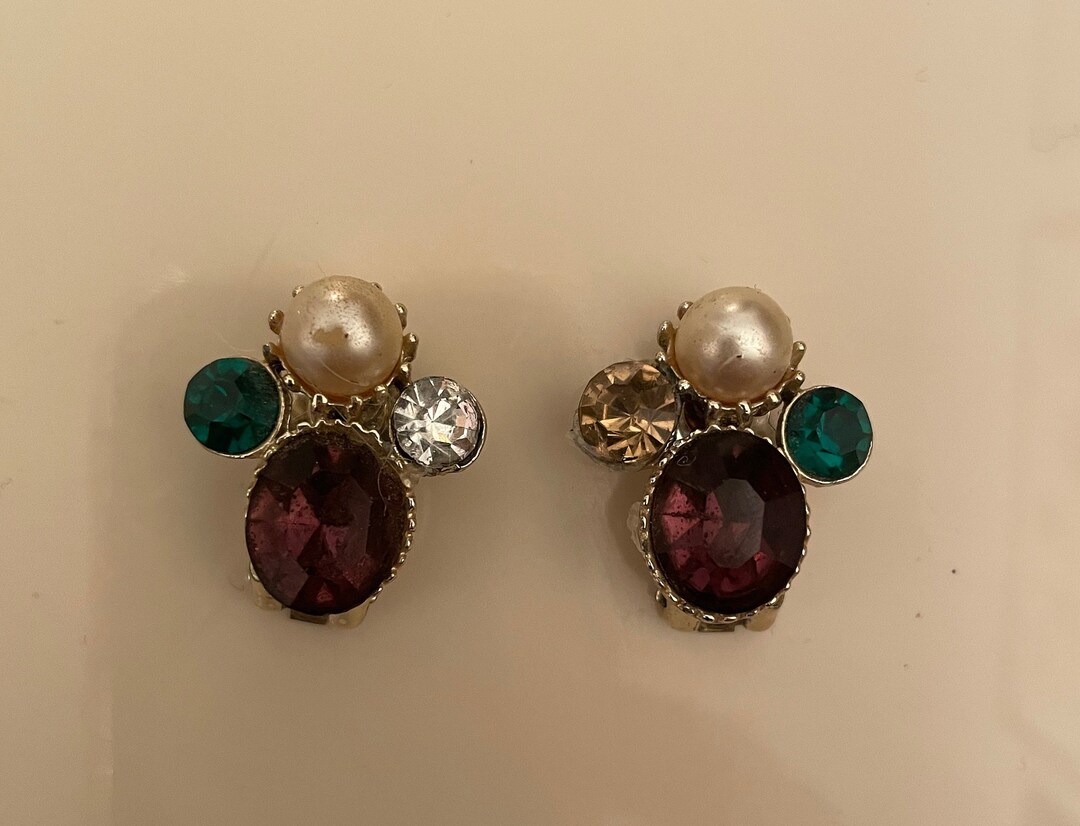 Vintage 1950s Violet Topaz Green Crystal Cluster Clip-on Earrings - Etsy