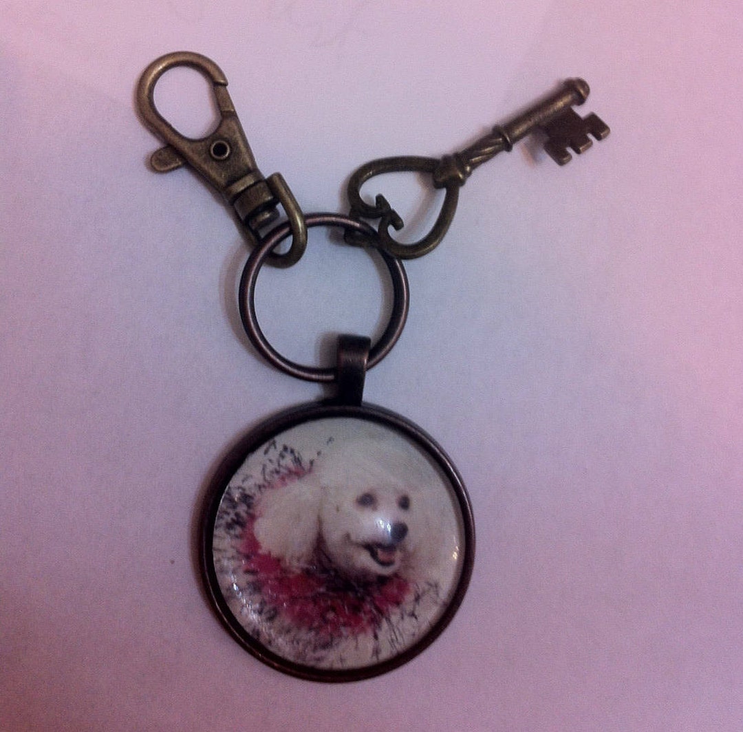 Tres Chic Bichon Frise Dog in Fuchsia Marabou Boa Large Round Vintage ...