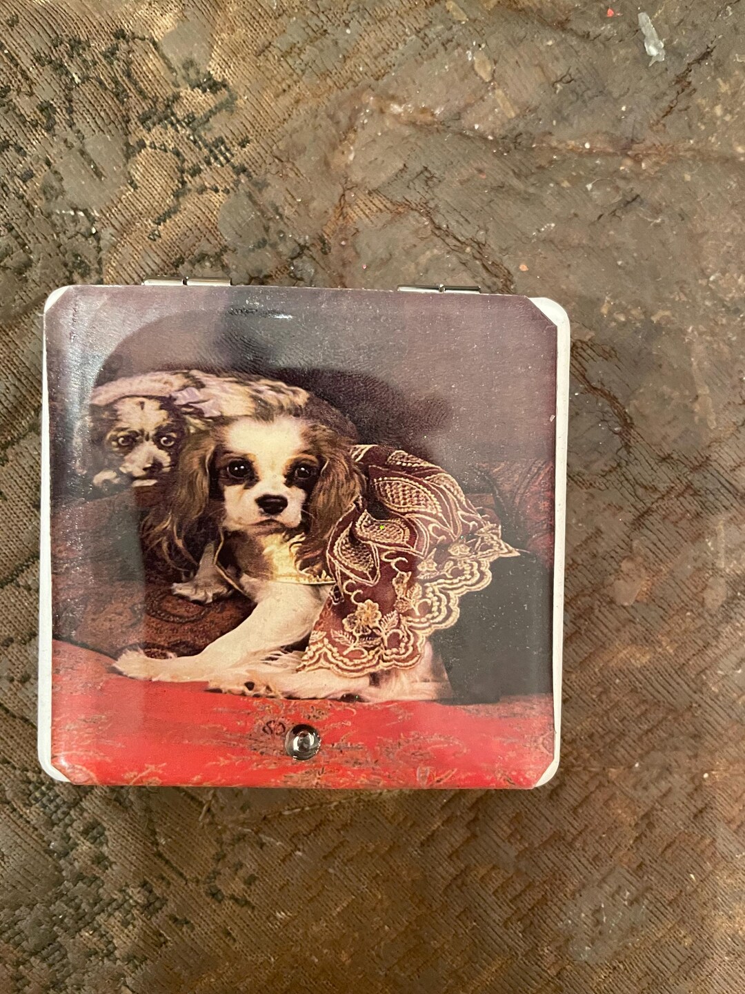 Retro King Charles Cavalier Spaniel White Vinyl Flip-open Square Mirror ...