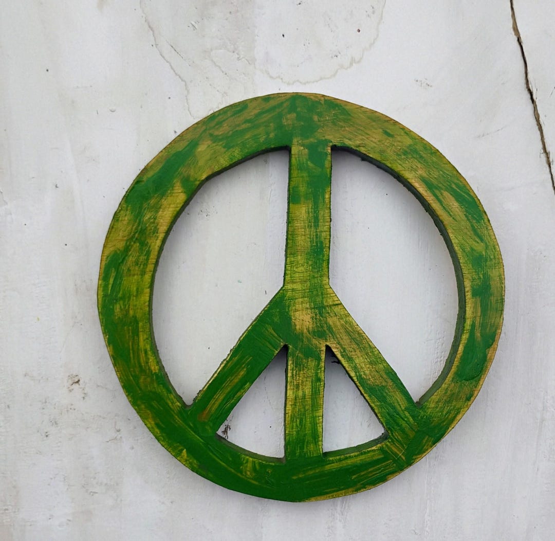 Green Peace Sign, Salvaged Wood Art, Bohemian Wall Decor, Wood Peace ...