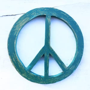 Large Green Peace Symbol, Salvaged Wood Art, Bohemian Wall Decor, Wood ...