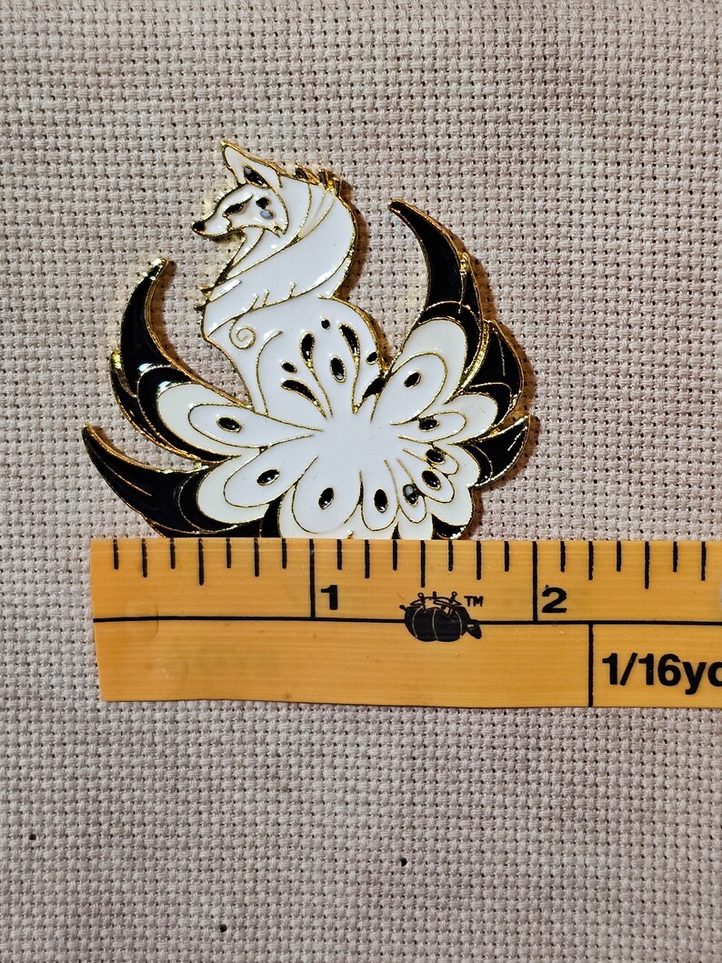 Kitsune Fox Magnetic Needle Minder for Embroidery Cross Stitch ...