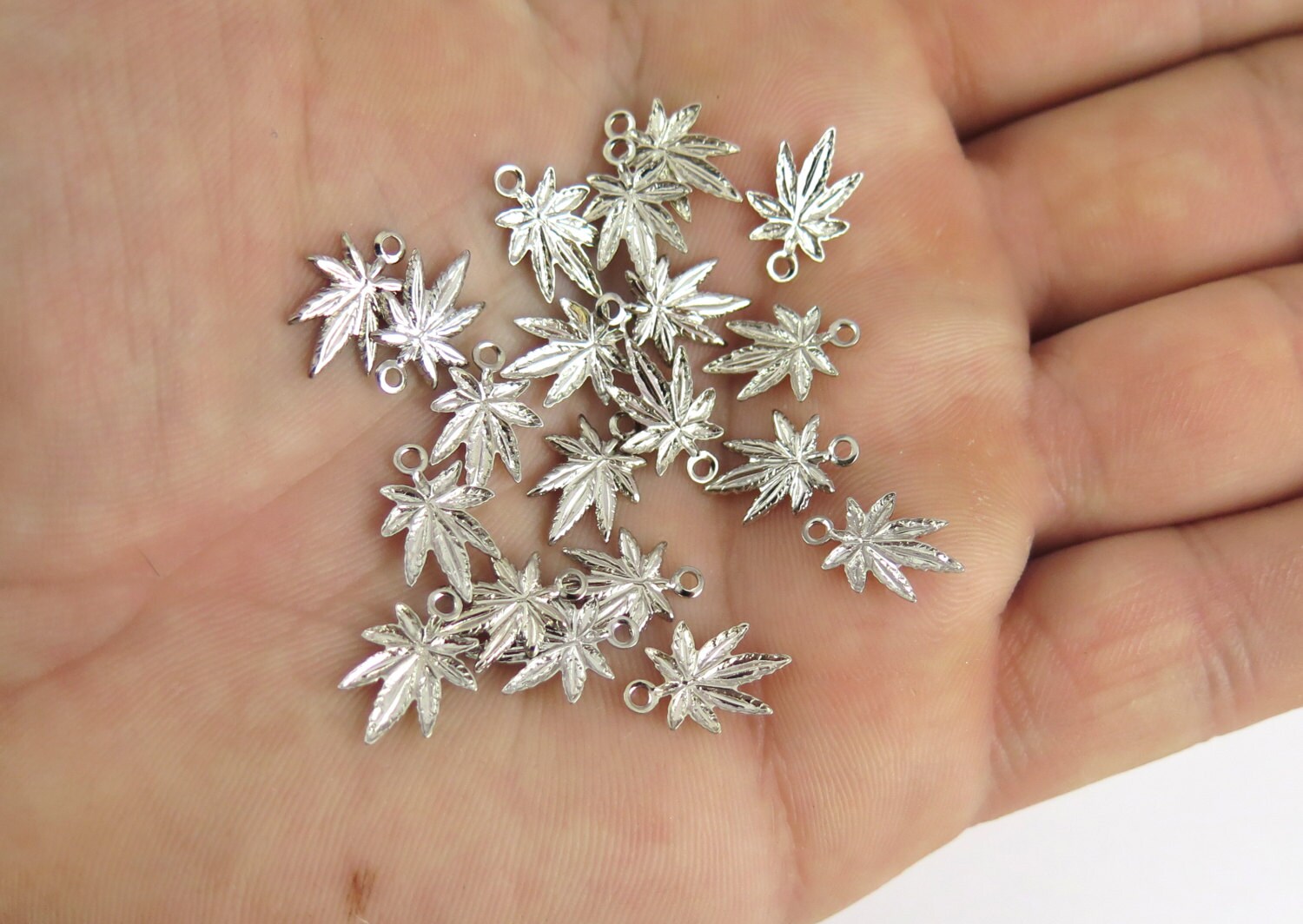 Tiny Rhodium & Antiqued Silver Plated Marijuana Charms 16X - Etsy