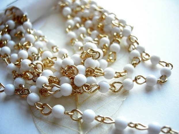 Vintage White Plastic Beaded Chain 3 feet C596 | Etsy