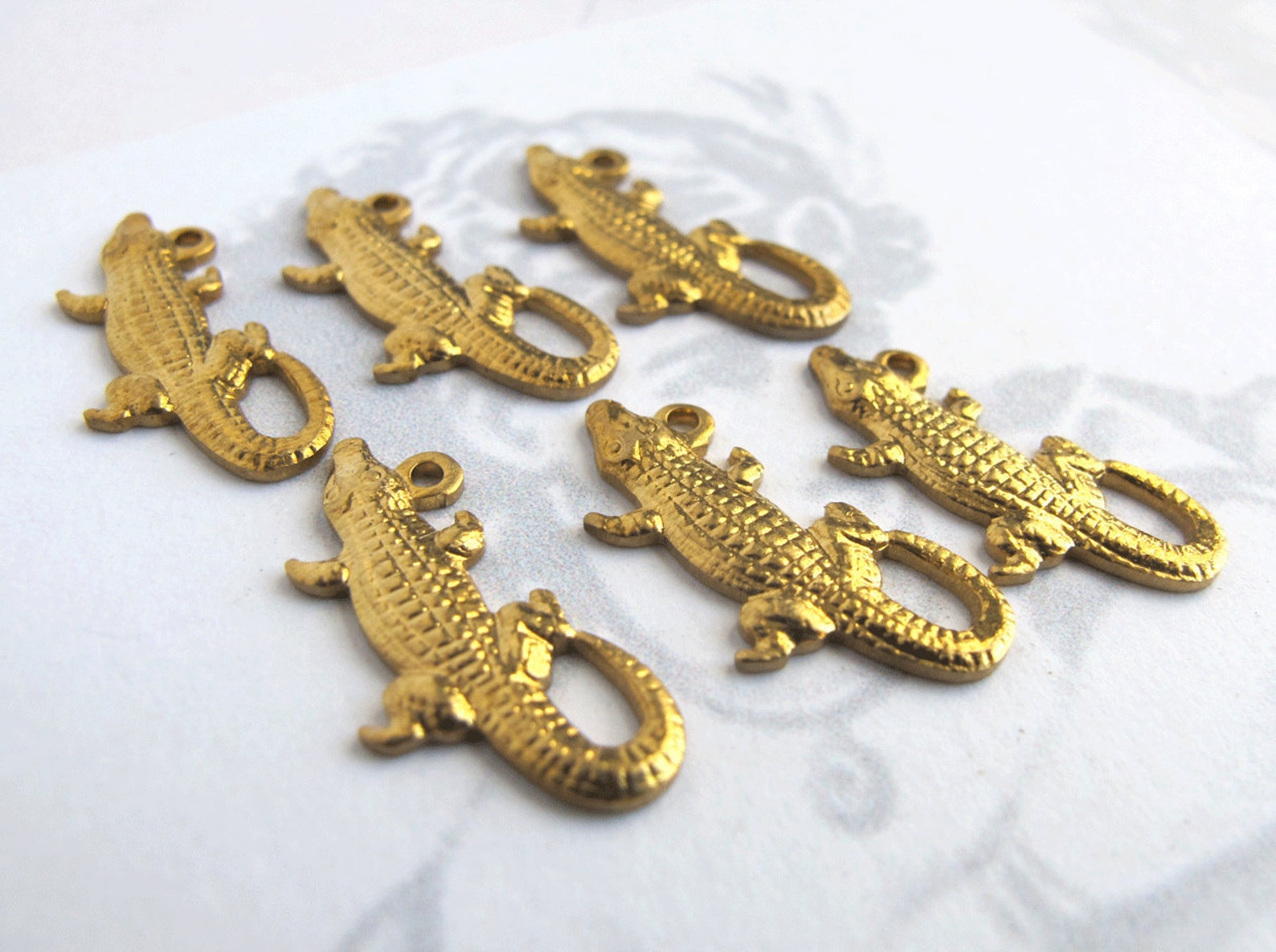 Tiny Alligator / Crocodile Charms 6X M793 - Etsy