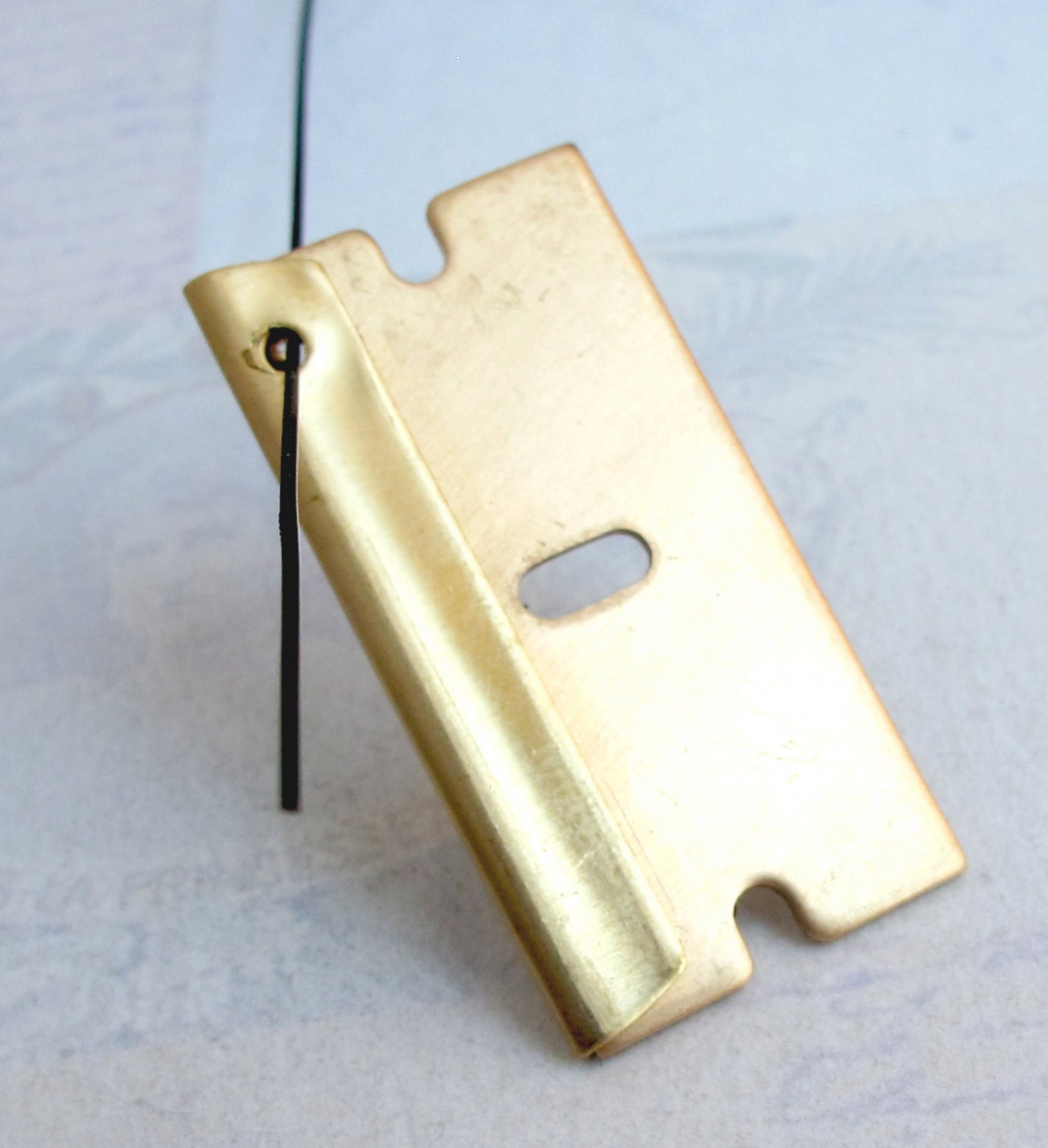 Razor Blade Engraving Pendants (2X) (M760-A) - Etsy