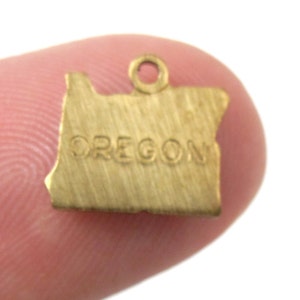 Engraved - Tiny Raw Brass Oregon State Charms (6X) (A436-A) - Etsy