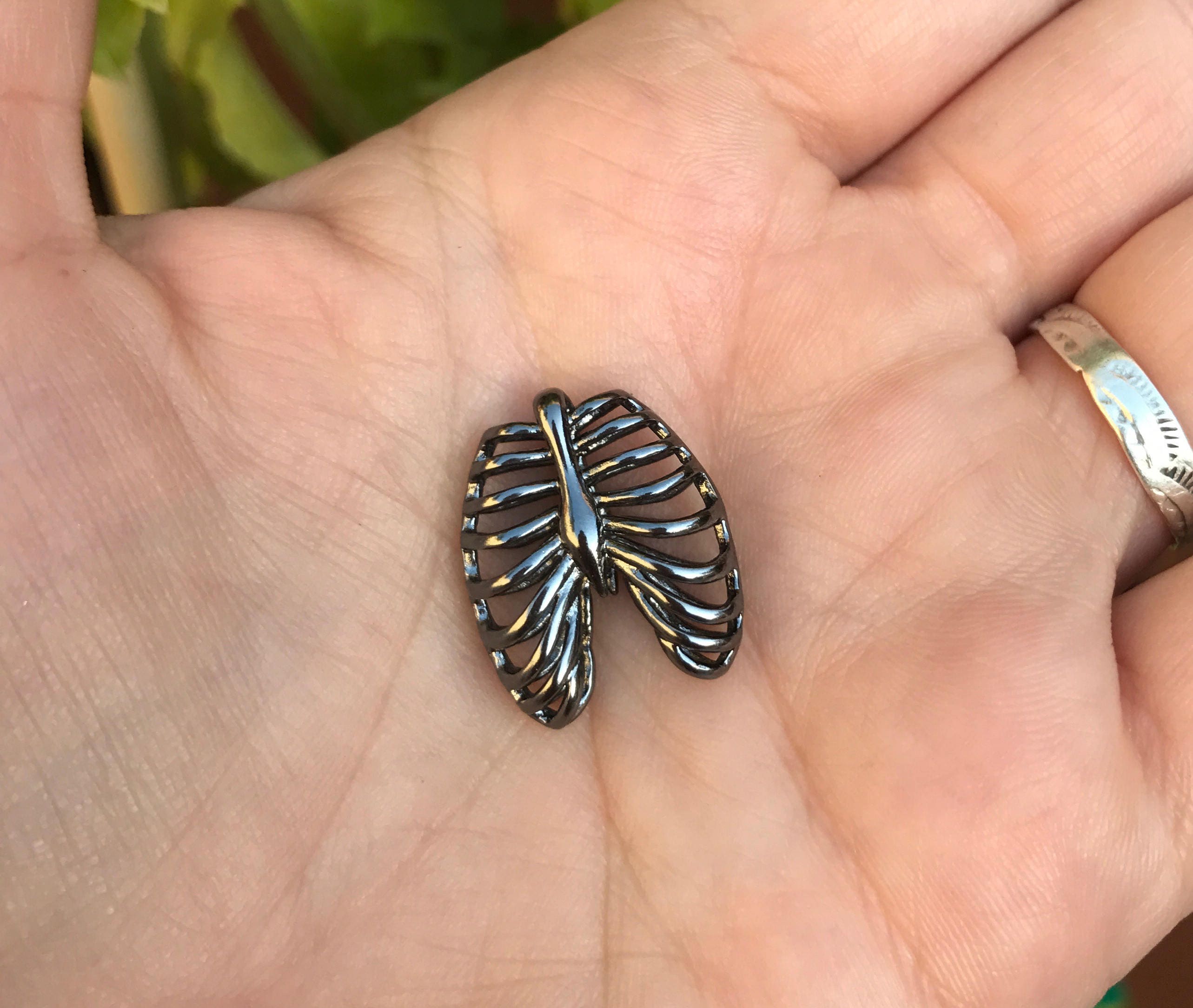 3D Skeletal Rib Cage Pendant Gunmetal Plated 1x K625-G | Etsy