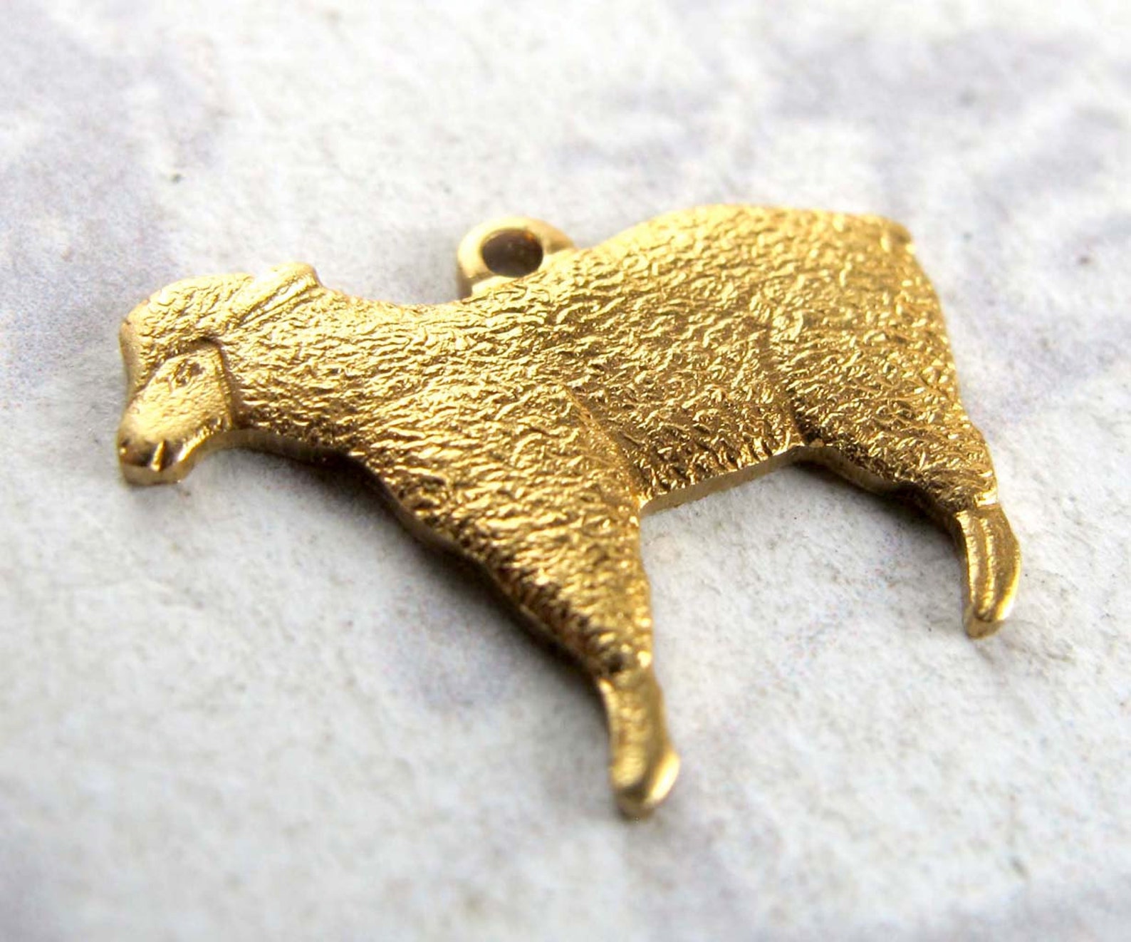 Brass Lamb Sheep Charms (mirrored) (4X) (M535-A) - Etsy