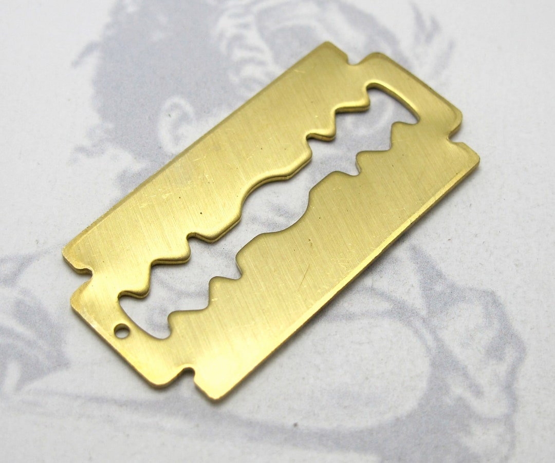 Vintage Style Razor Blade Engraving Pendants - Dull Edge (4X) (M751-A ...