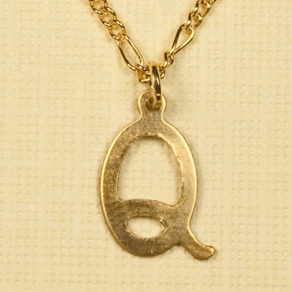 Q Necklace - Etsy