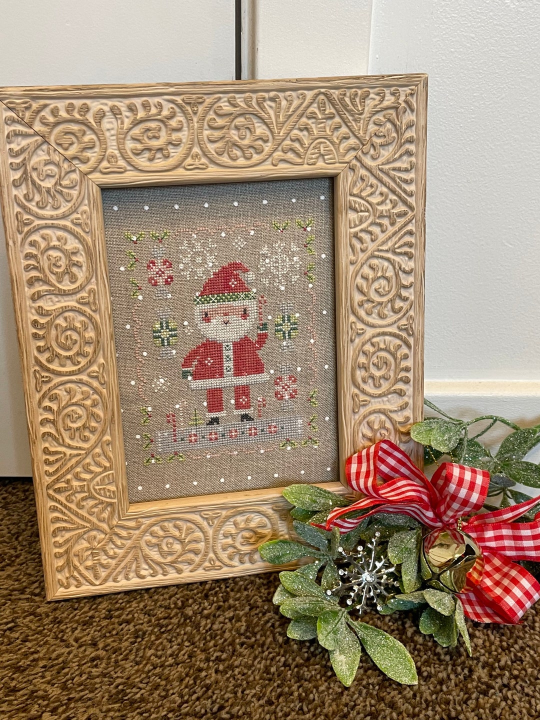 Peppermint Santa Cross Stitch Pattern PDF - Etsy