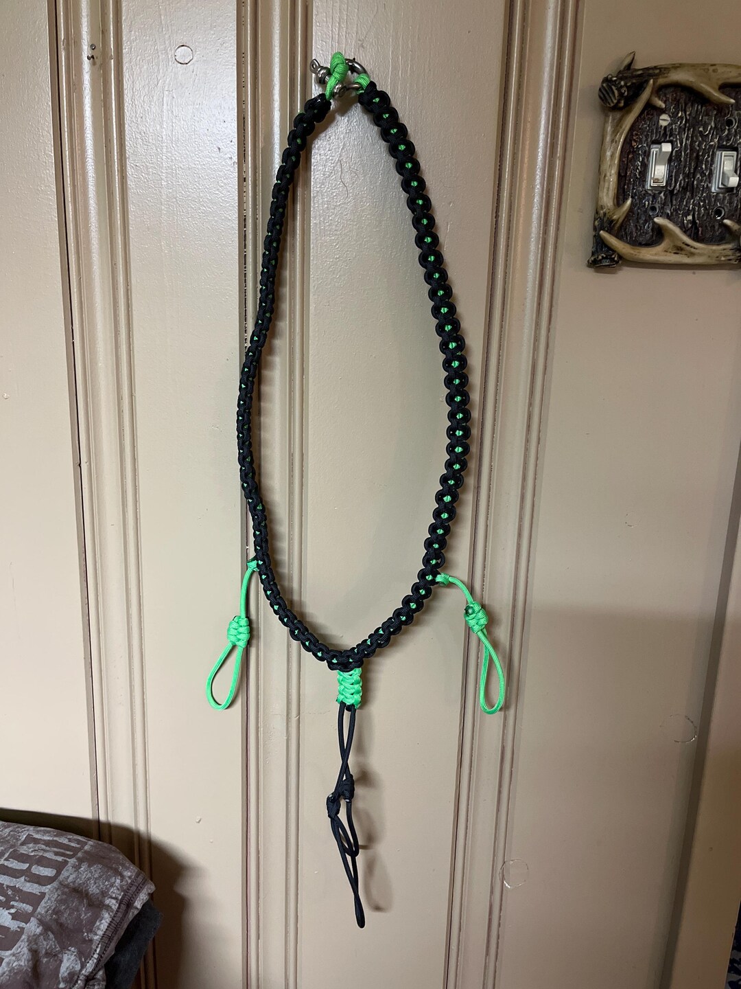 Custom Paracord Hunting Lanyard, Slings, and Coyote Drags. These Can Be ...