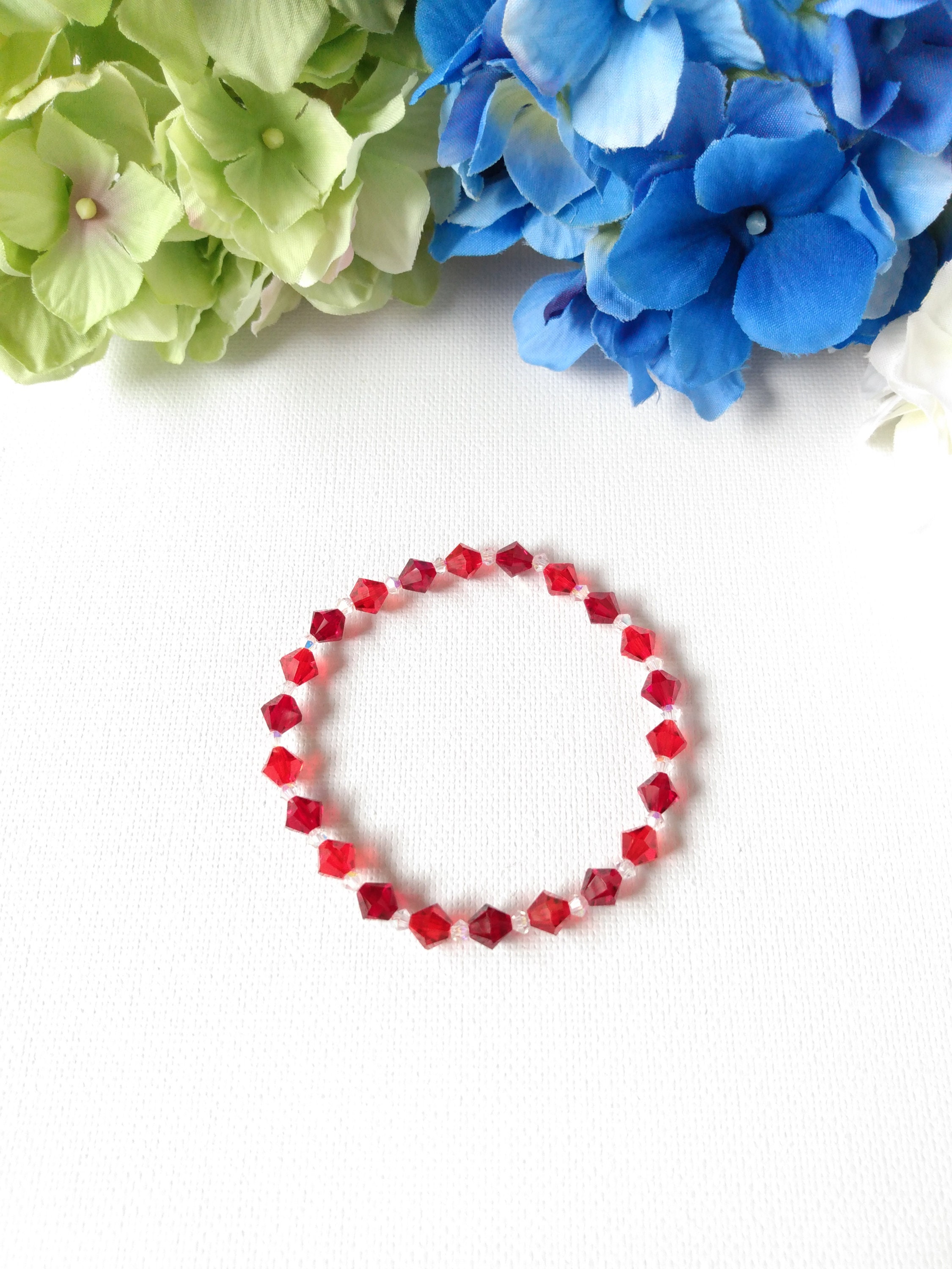 Swarovski Crystal Handmade Shades of Red Stretch Bracelet, Woman ...