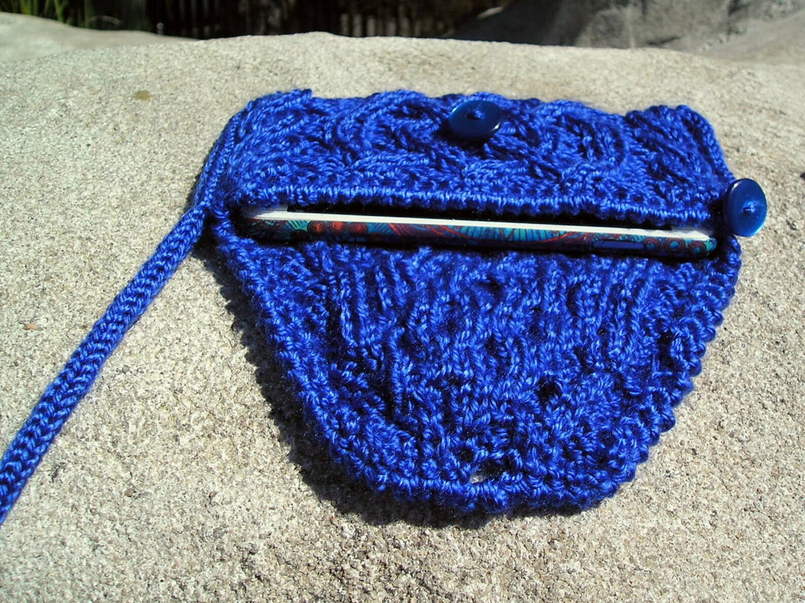 Knit Cell Phone Case Cable Knit Pattern ~ PDF Cable Knit Cozy ...