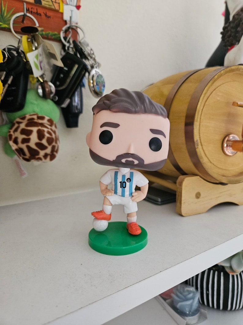 Lionel Messi Funko Pop Model Argentina with Green Support Base, Doll in ...