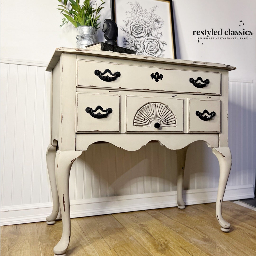 SOLD !! Vintage MCM Dresser & Entryway Table - Perfect for Dining Room ...