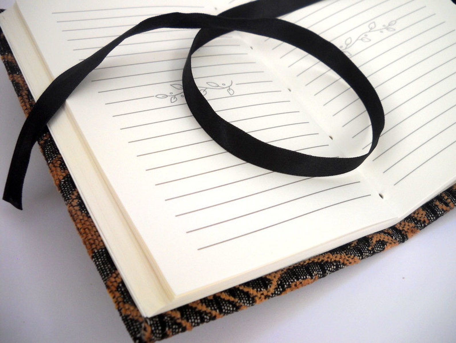 Cuaderno de diario de escritura hecha a mano con papel en blanco Tela ...