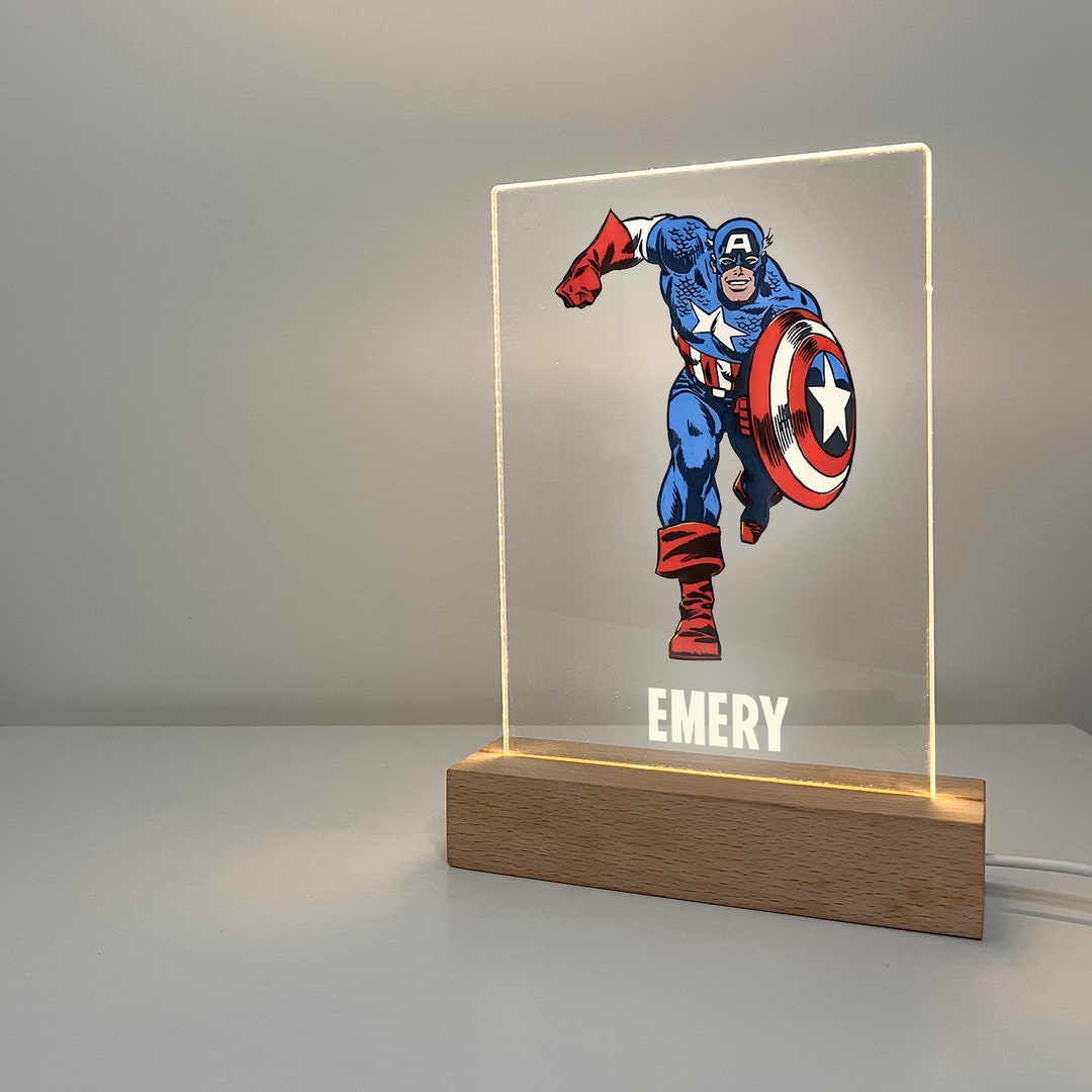 America Hero Night Light up LED Table Desk Lamp Stand Superhero Girls ...