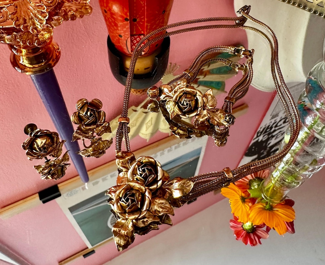 1950's Golden Hour Rose Floral 3-piece Jewelry Set - Etsy