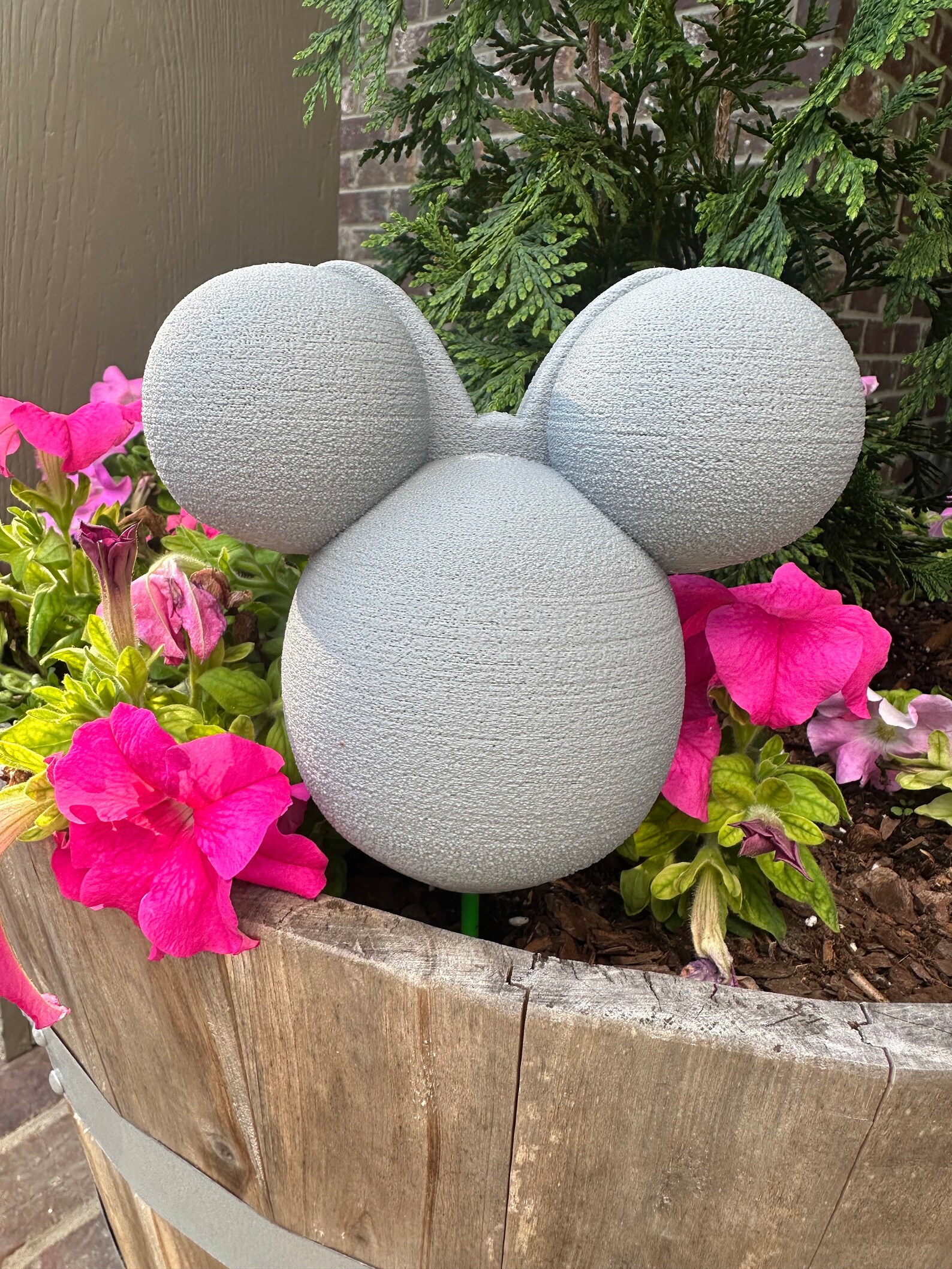 Disney Minnie Head Garden Statue Decor Cement Appearance Modern Hidden ...