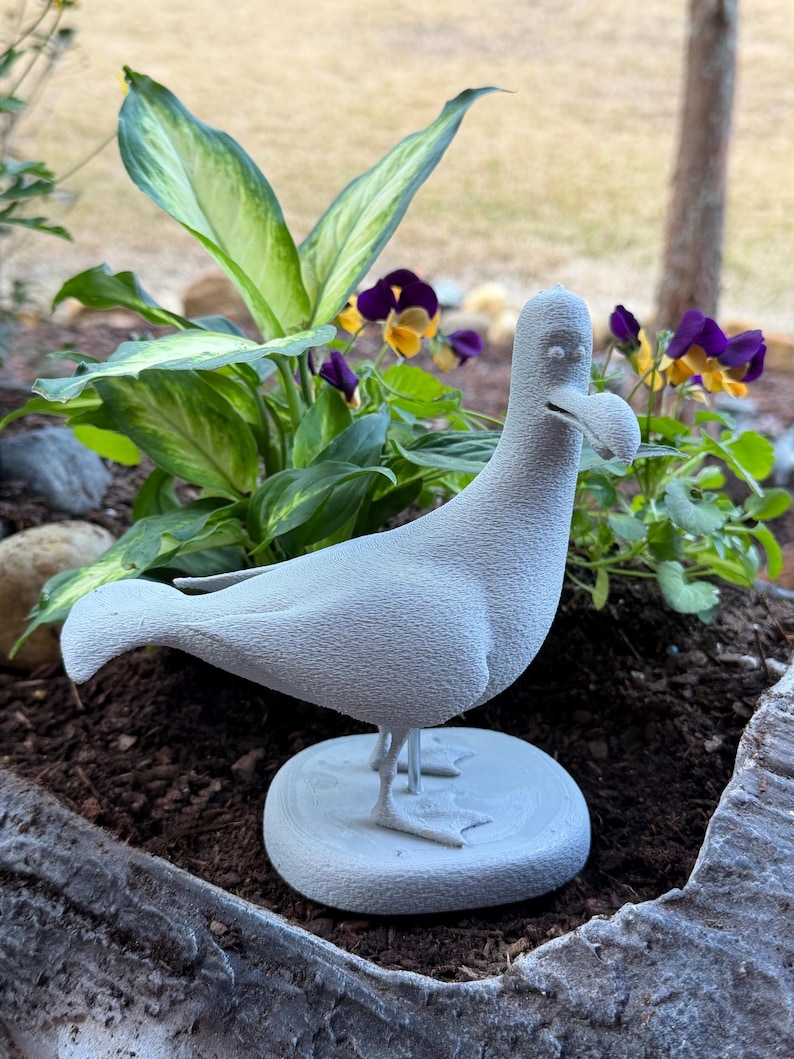 Finding Nemo Seagull Garden Statue - Decor Flower Disney Gift Home ...