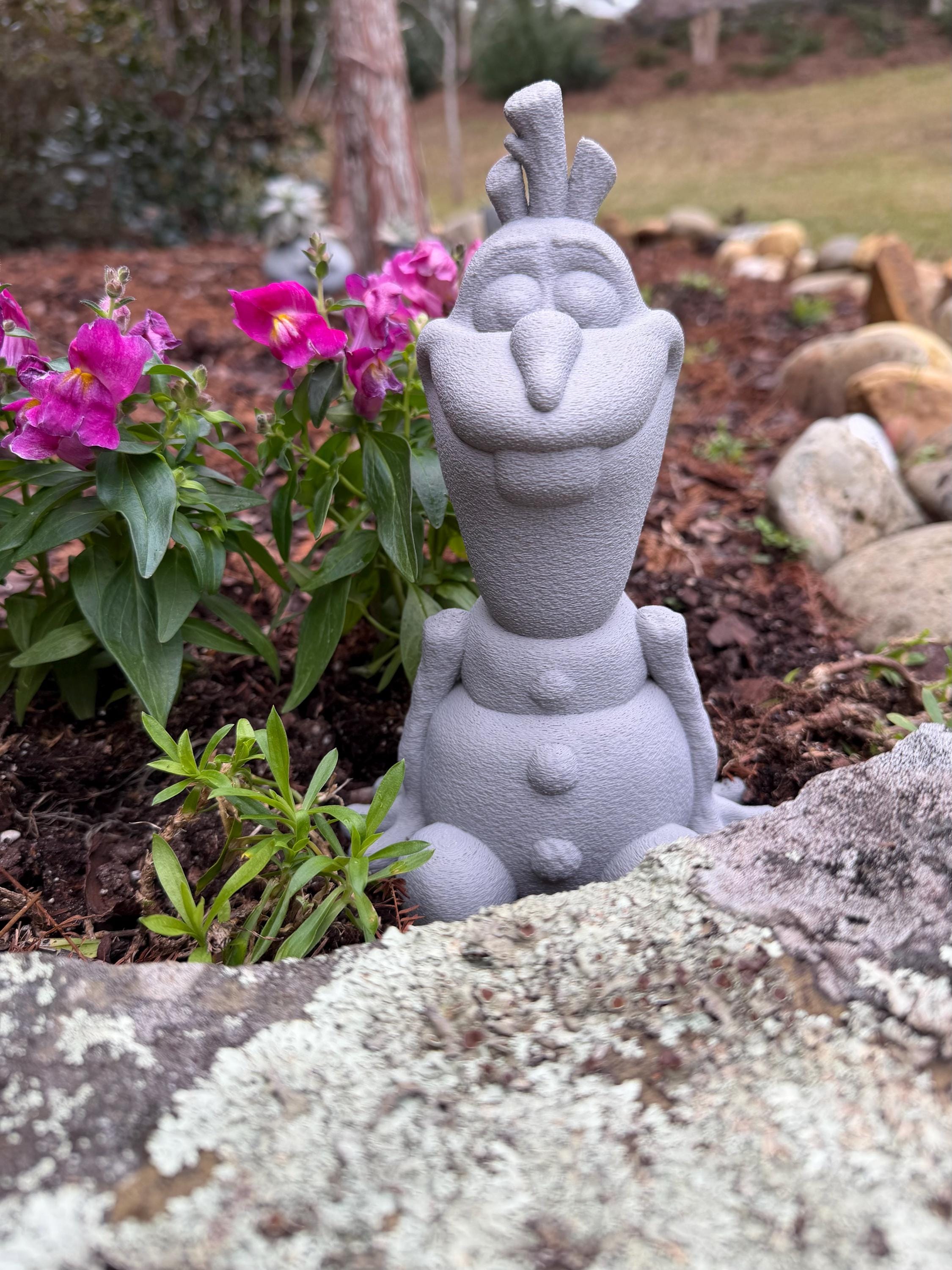 Disney OLAF Frozen Garden Flower Statue Modern Outdoor Decor Character ...
