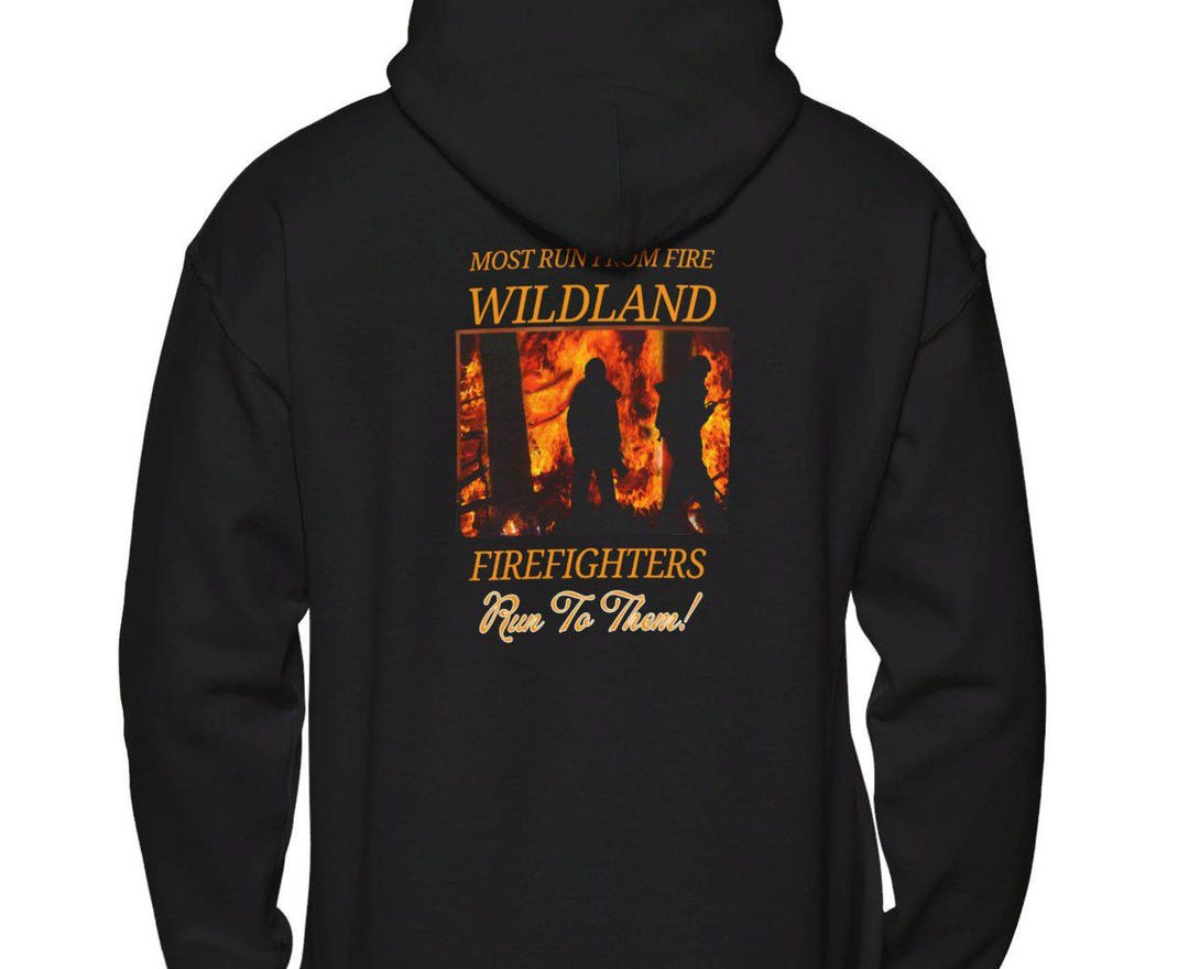 Wildland Fire Fighters Run Into Fire Brave Determined Heroes ...