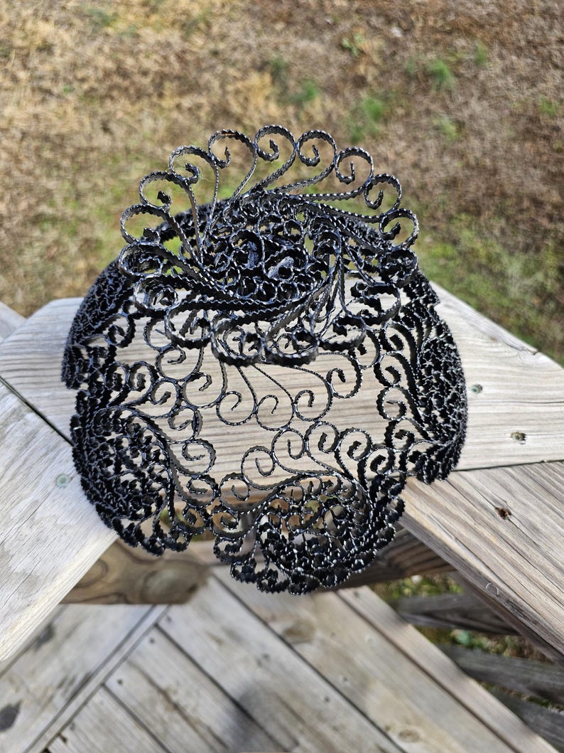Vintage Black Wrought Iron Style Metal Scrollwork Decorative Pedestal ...