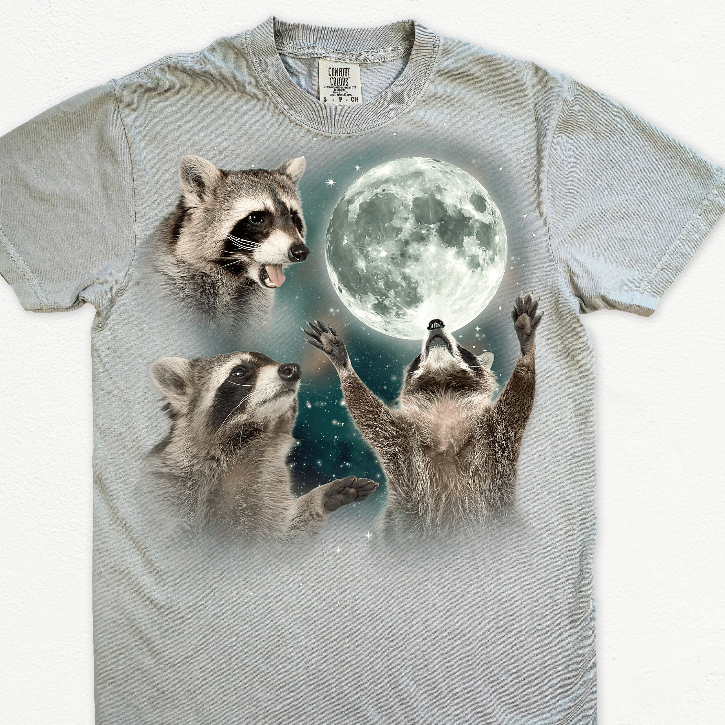 Three Raccoons Vintage Graphic T-shirts, Retro Raccoon Moon T-shirt ...