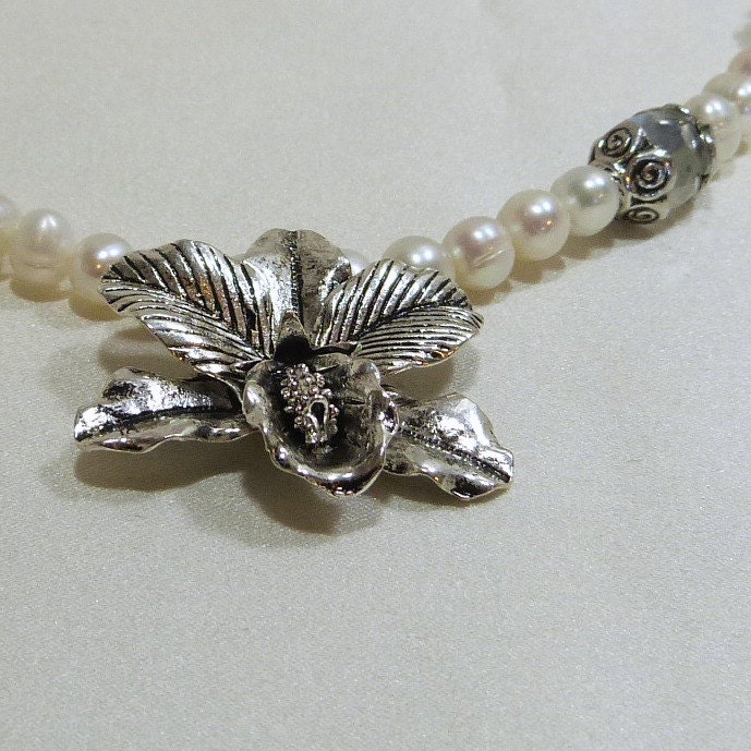 Silver Pewter Iris Pendant Freshwater Pearl and Crystal Necklace - Etsy