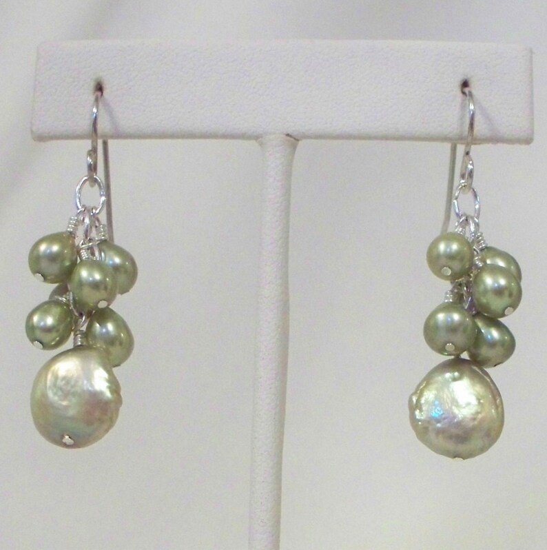Avocado Coin Freshwater Pearl Cluster Earrings - Etsy