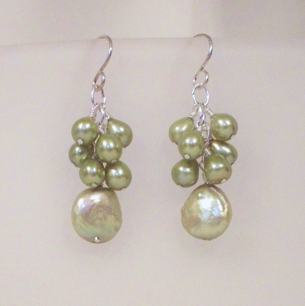 Avocado Coin Freshwater Pearl Cluster Earrings | Etsy