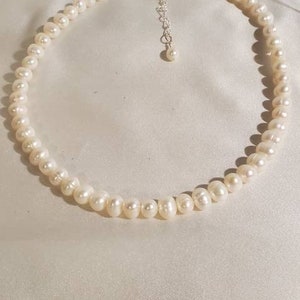 Simple Single Strand of off White Freshwater Pearls - Etsy