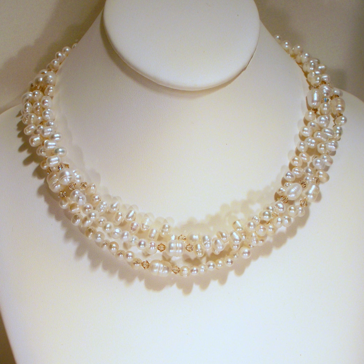 Light Topaz Crystals and Freshwater Necklace - Etsy