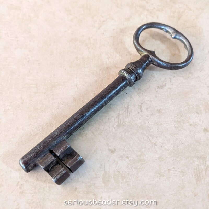 Iron Skeleton Key - Etsy