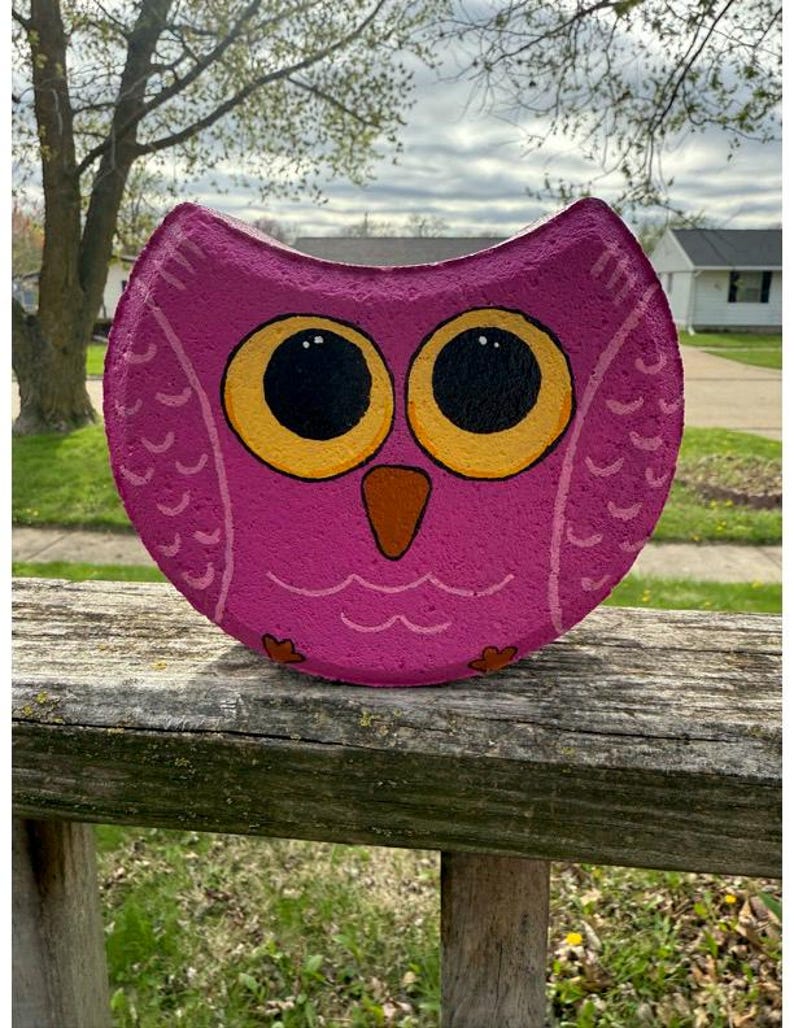 Hand-painted Brick Owls (pink) - Etsy
