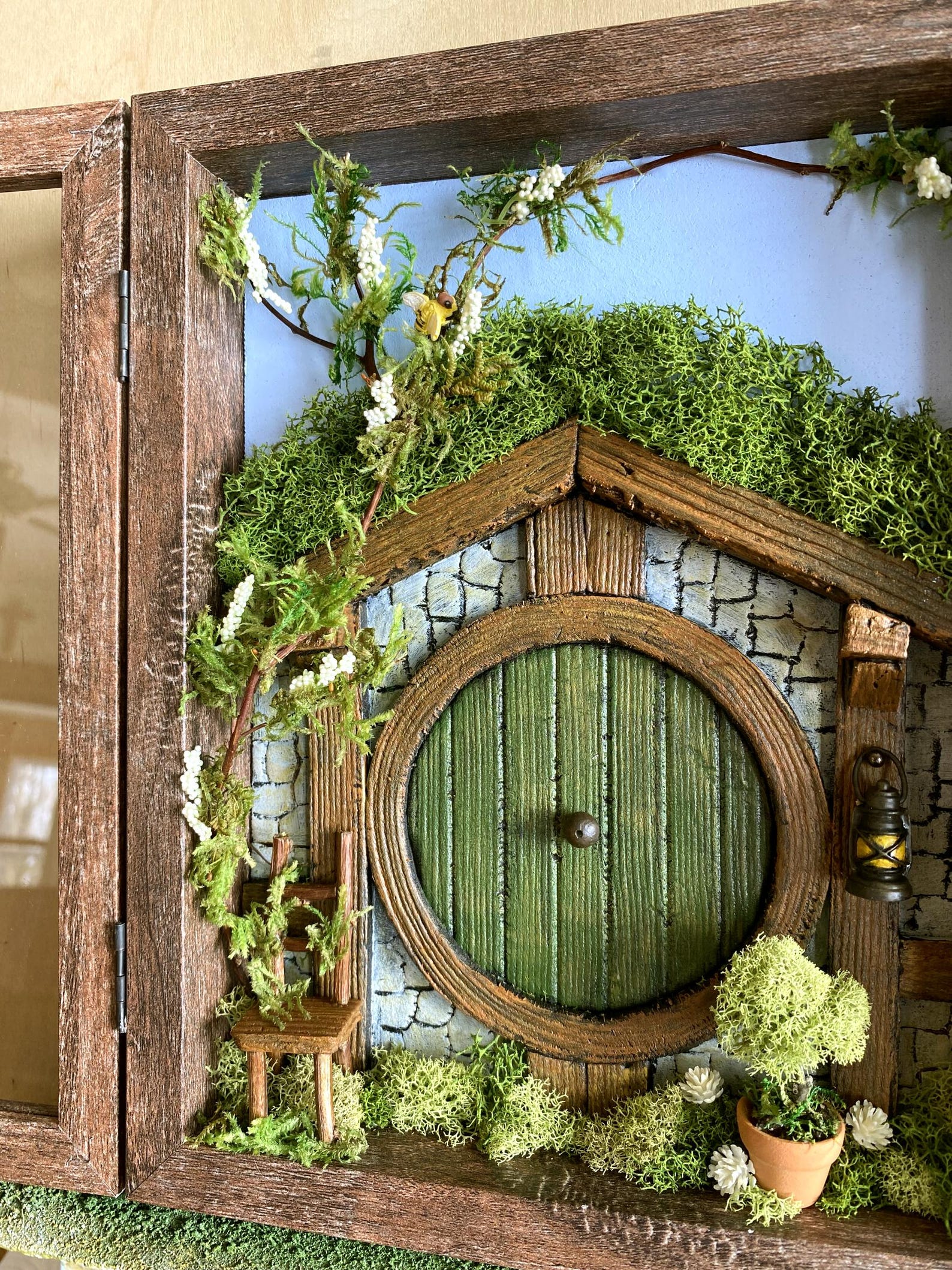 HOBBIT Diorama BOOK NOOK, Shadow Box, Not a Toy, Miniature Finished ...