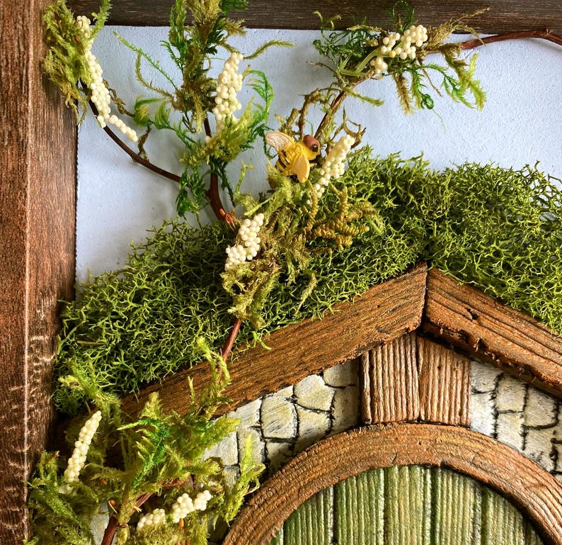 HOBBIT Diorama BOOK NOOK, Shadow Box, Not a Toy, Miniature Finished ...