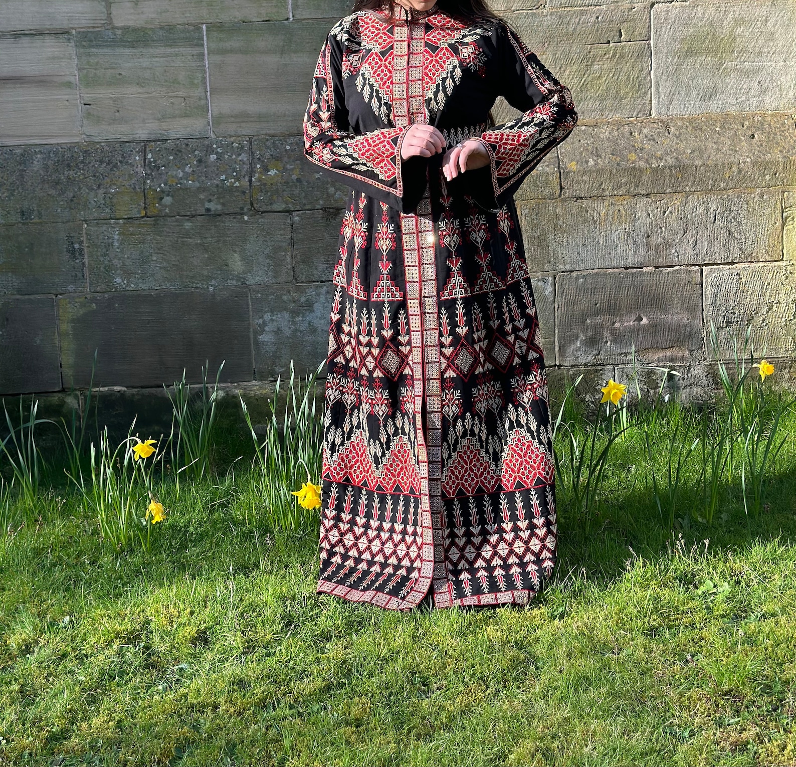 Beautiful Arabian Palestinian Syrian Design Embroidered Dress Thobe ...