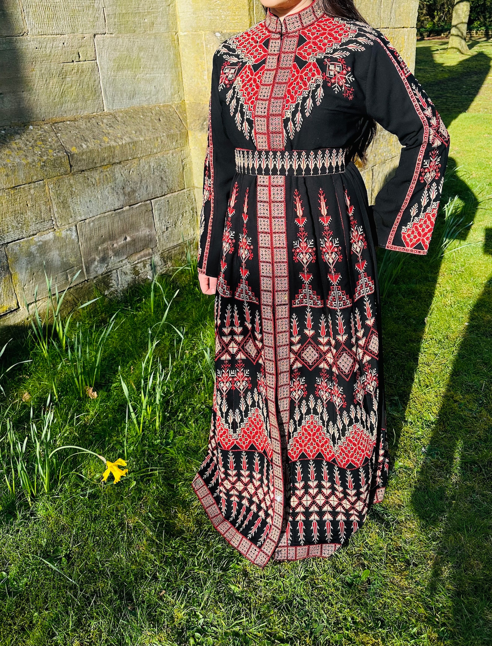 Beautiful Arabian Palestinian Syrian Design Embroidered Dress Thobe ...