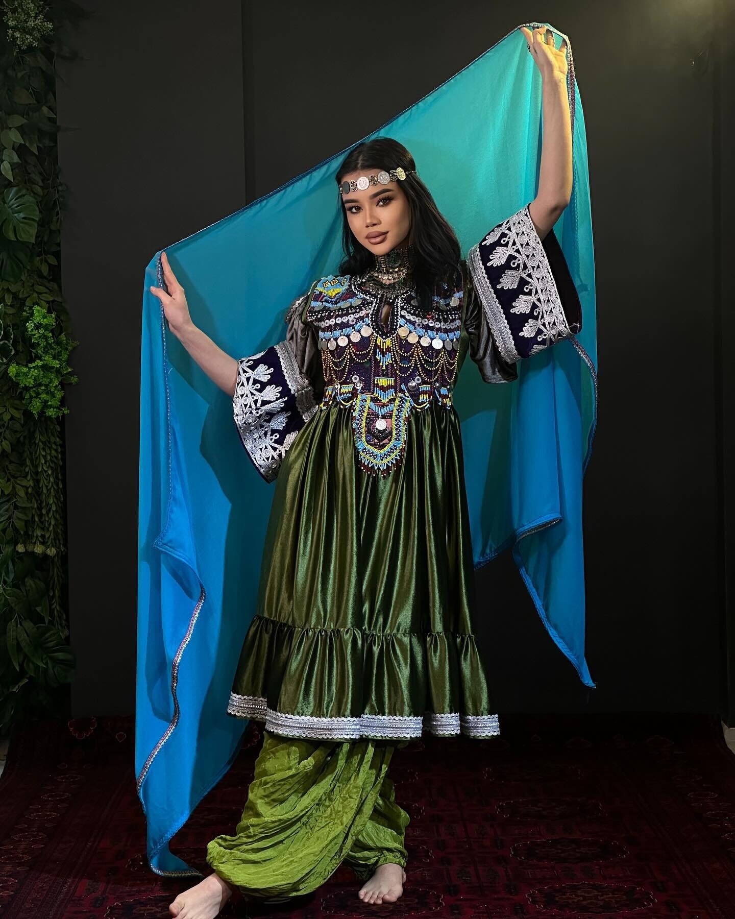 Afghan Dresses Gand Afghani Chadoor , Afghan Fashion Afghan Accessories ...