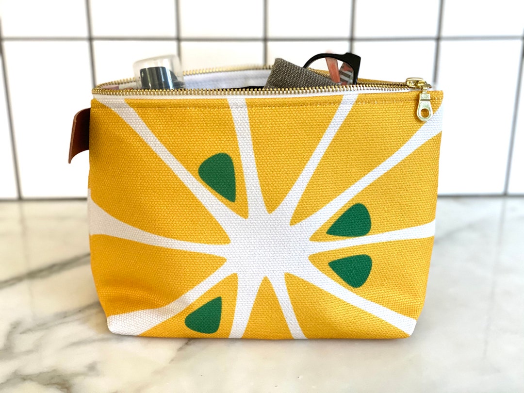 Lemon Makeup Bag, Yellow Cosmetics Pouch for Toiletries, Travel ...