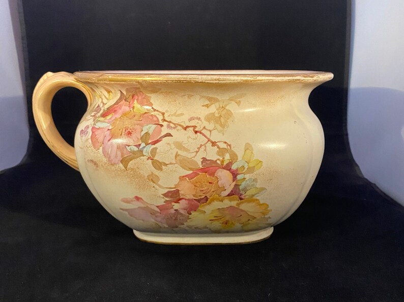 Antique Doulton Burslem Chamber Pot, 1882 - 1901, England, Bathroom ...