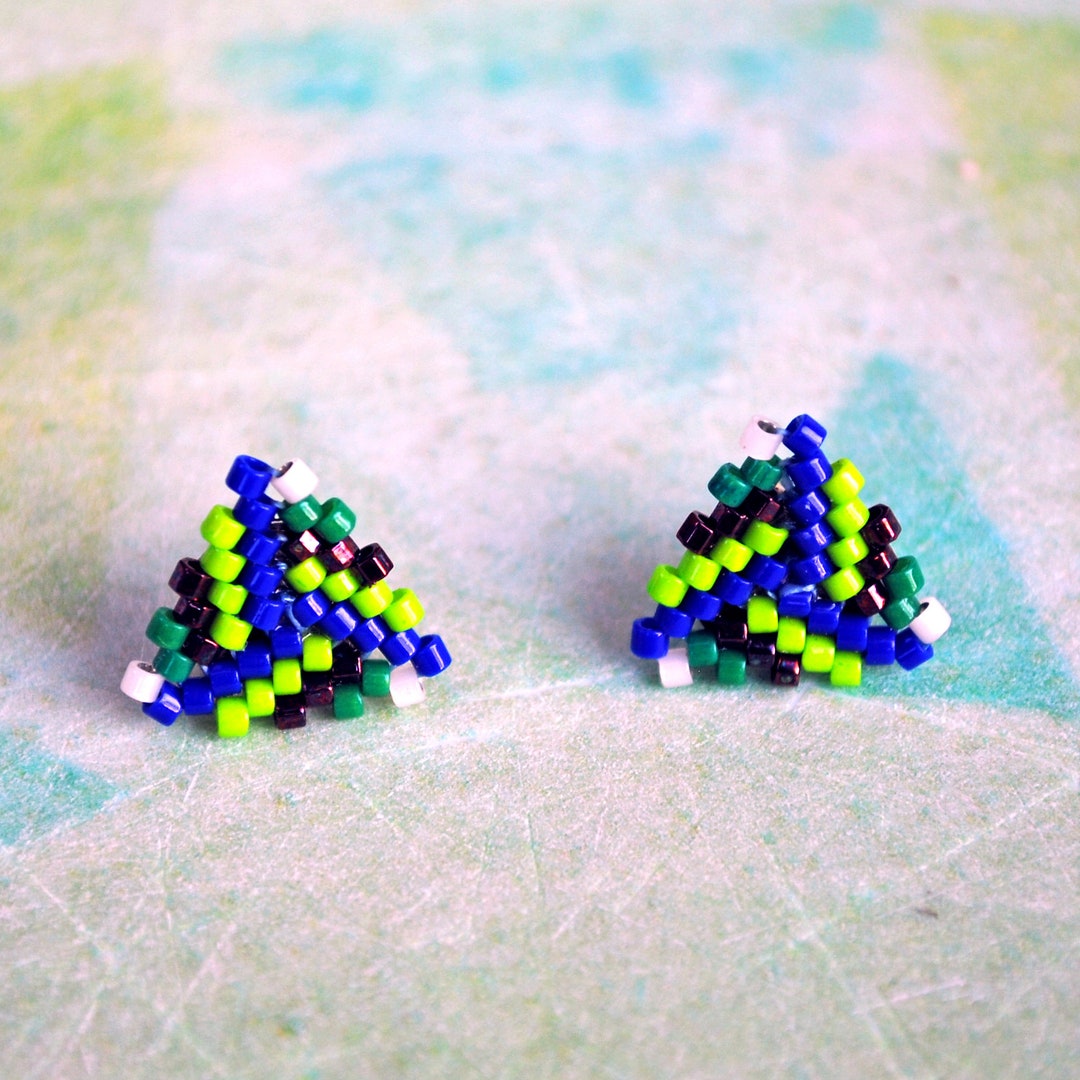 Made to Order: Pinwheel Triangle Ear Studs - Etsy