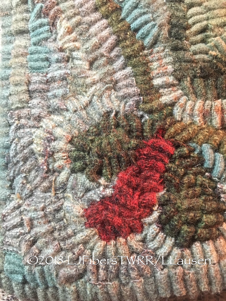 Bee Runner ~ Linen Rug Hooking Pattern - Etsy