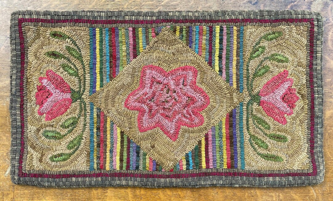 Prairie Flower ~ Linen Rug Hooking Pattern - Rug Hooking Magazine ...