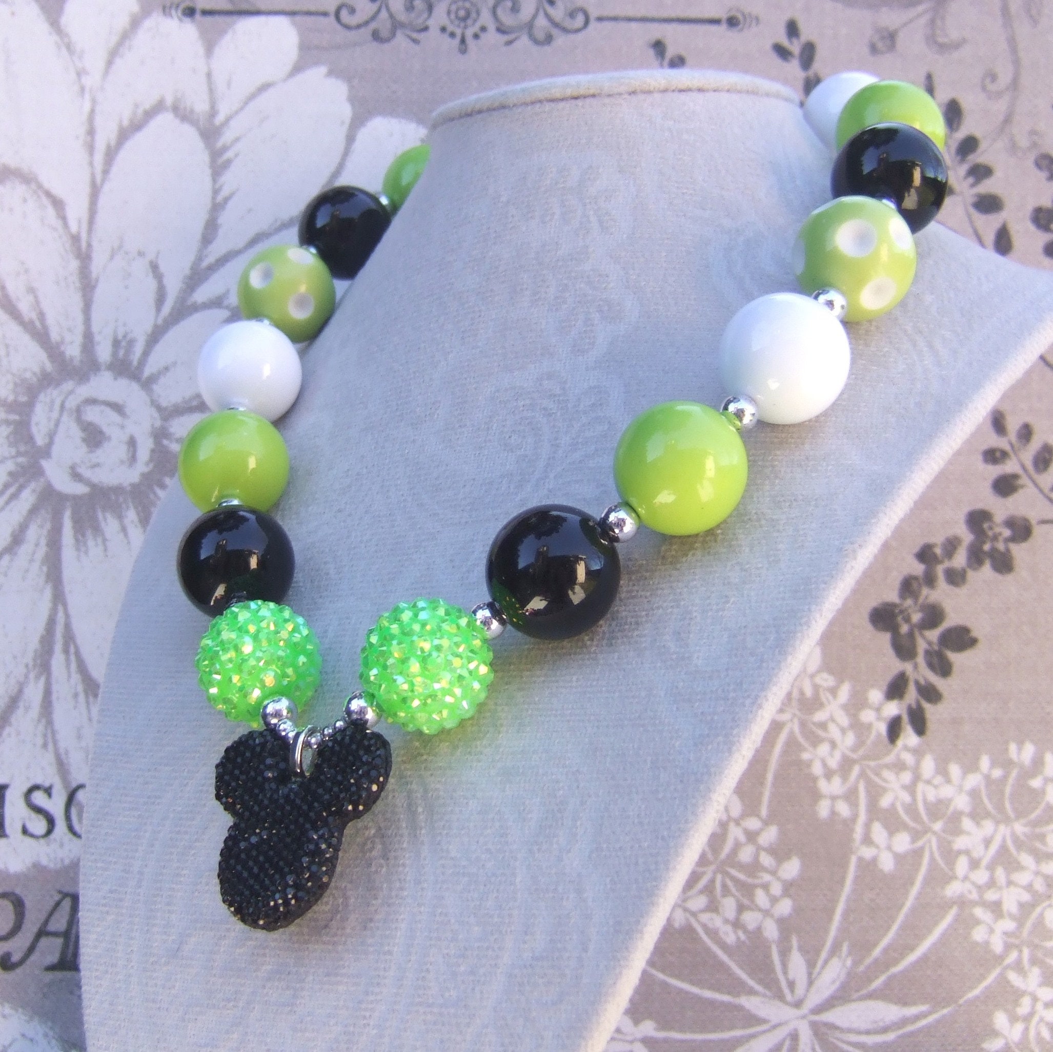 Lime Green Minnie Mouse Childrens Necklace Bubblegum - Etsy